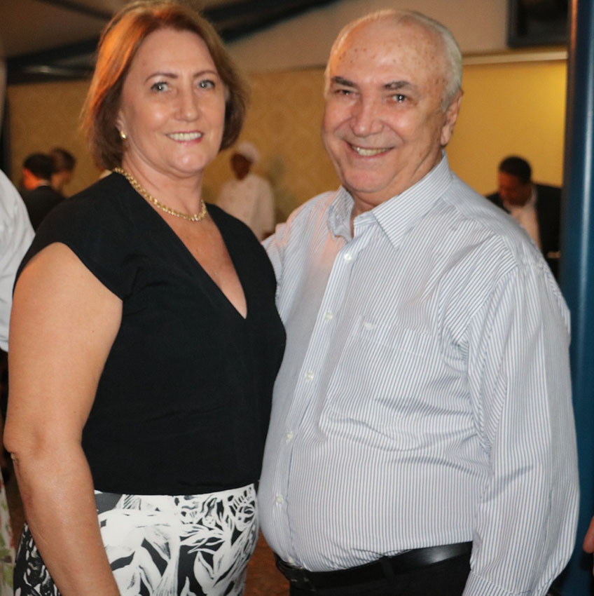 Assembleia reverencia memória de ex-primeira-dama Isabel Zandoná ...